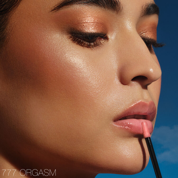Hot Escape Afterglow Lip Oil – High-Shine Hydration | NARS
