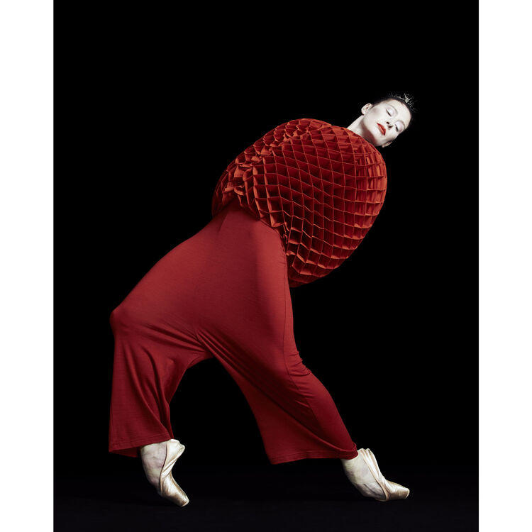 Persona Book | NARS Cosmetics