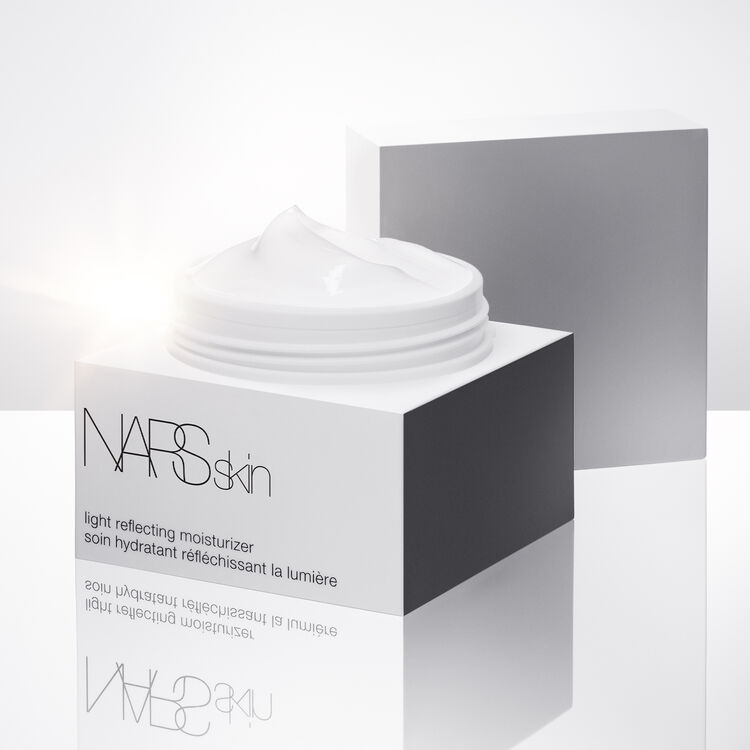 Light Reflecting Gel-Cream Lightweight Moisturizer | NARS Cosmetics