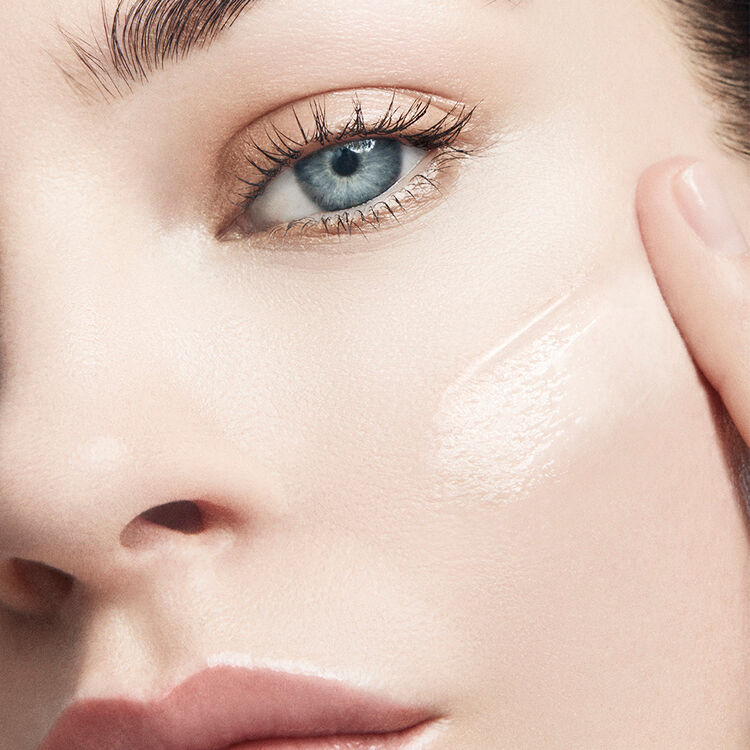 Light Reflecting Gel-Cream Lightweight Moisturizer | NARS Cosmetics